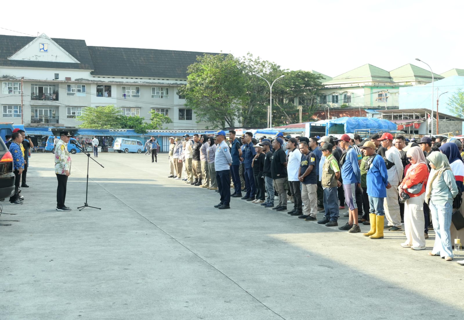 Pemkot Ternate Melakukan Penertiban dan Penataan di Kawasan Terminal ...